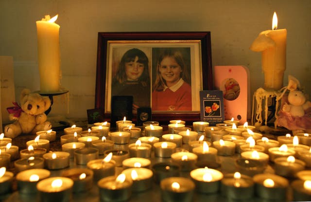 Soham murderer Ian Huntley dies in hospital after prison attack | The ...