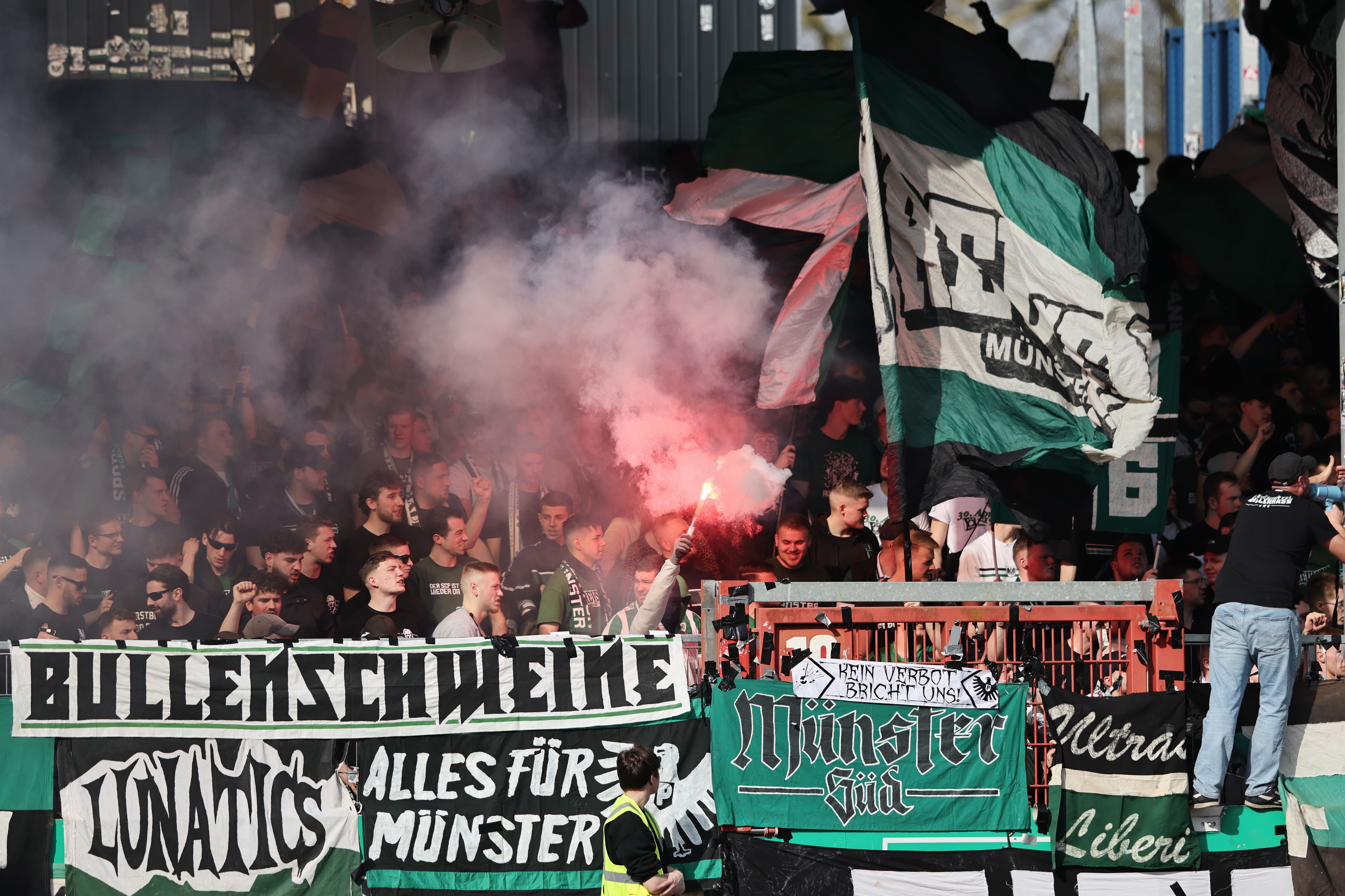 German football match disrupted by unique VAR protest | The Independent