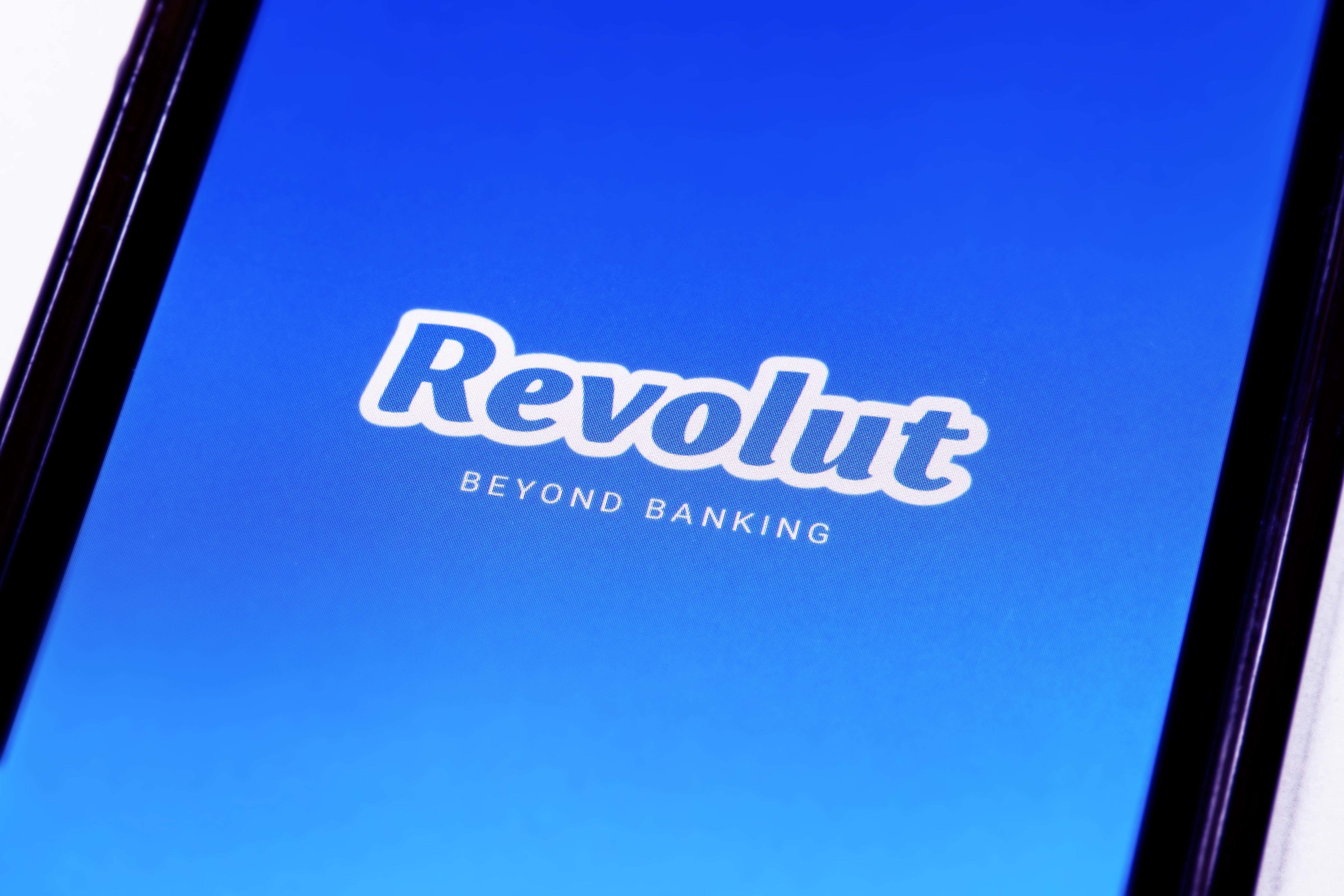Revolut finally secures full UK banking licence after lengthy wait ...