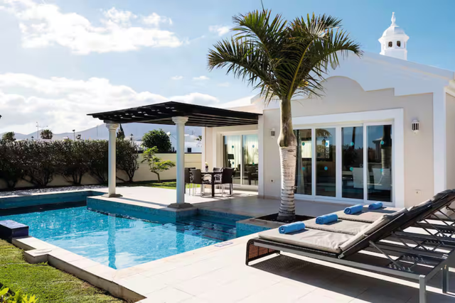 Best TUI deals to save up to £500pp on May half-term holidays | The ...