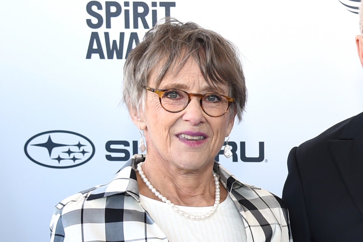 Mary Beth Hurt, Tony-nominated Broadway and film actor, dies at 79 ...