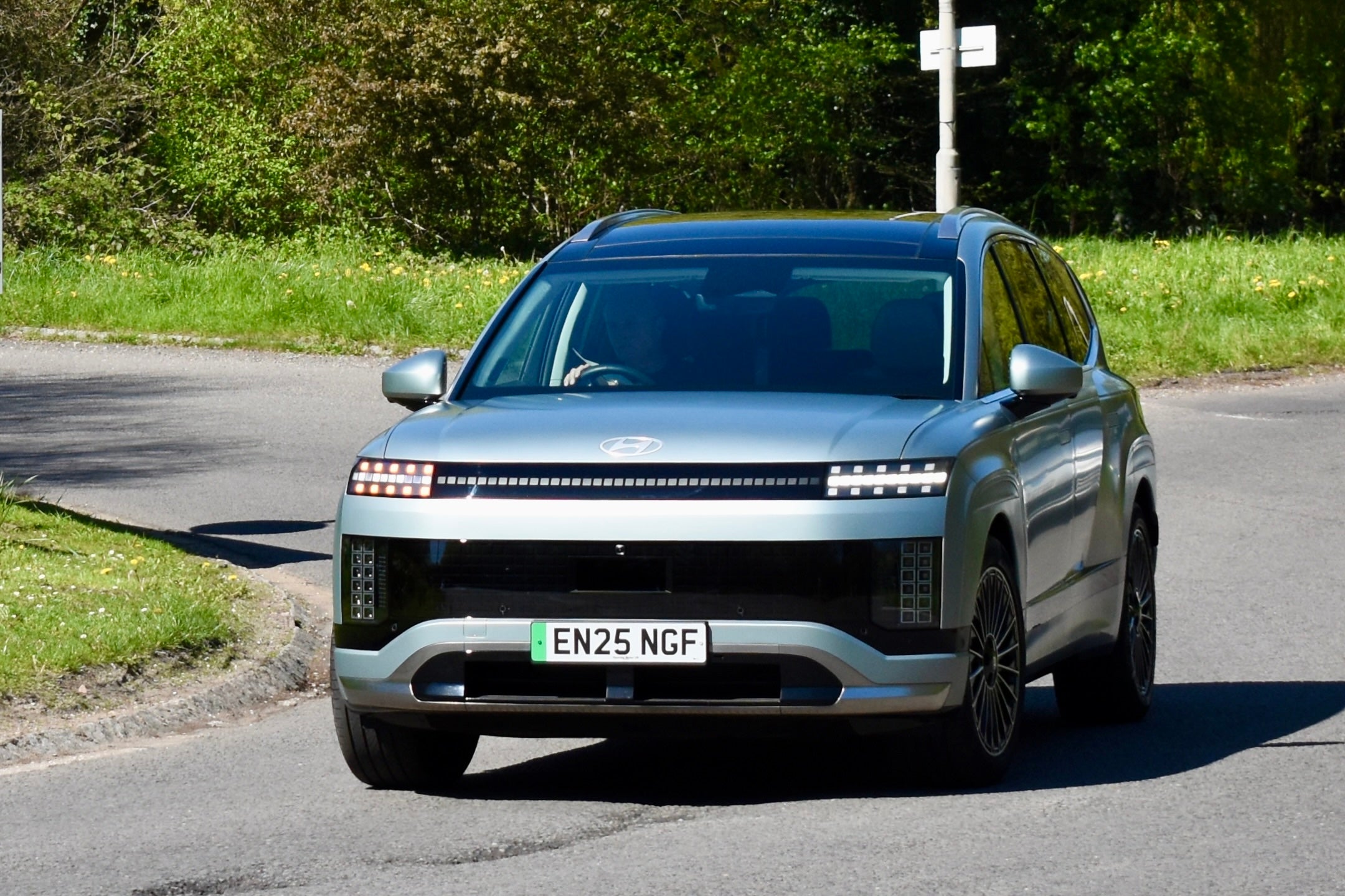 Living with the Hyundai Ioniq 9: It’s one of the best EVs you can buy ...