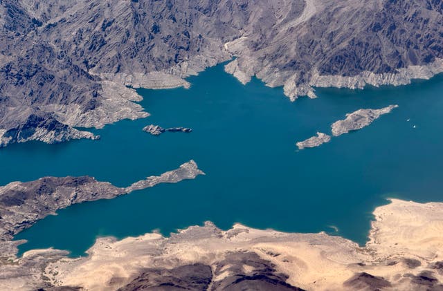 Lake Mead nearing ‘system crash’ as experts warn a ‘world of hurt ...