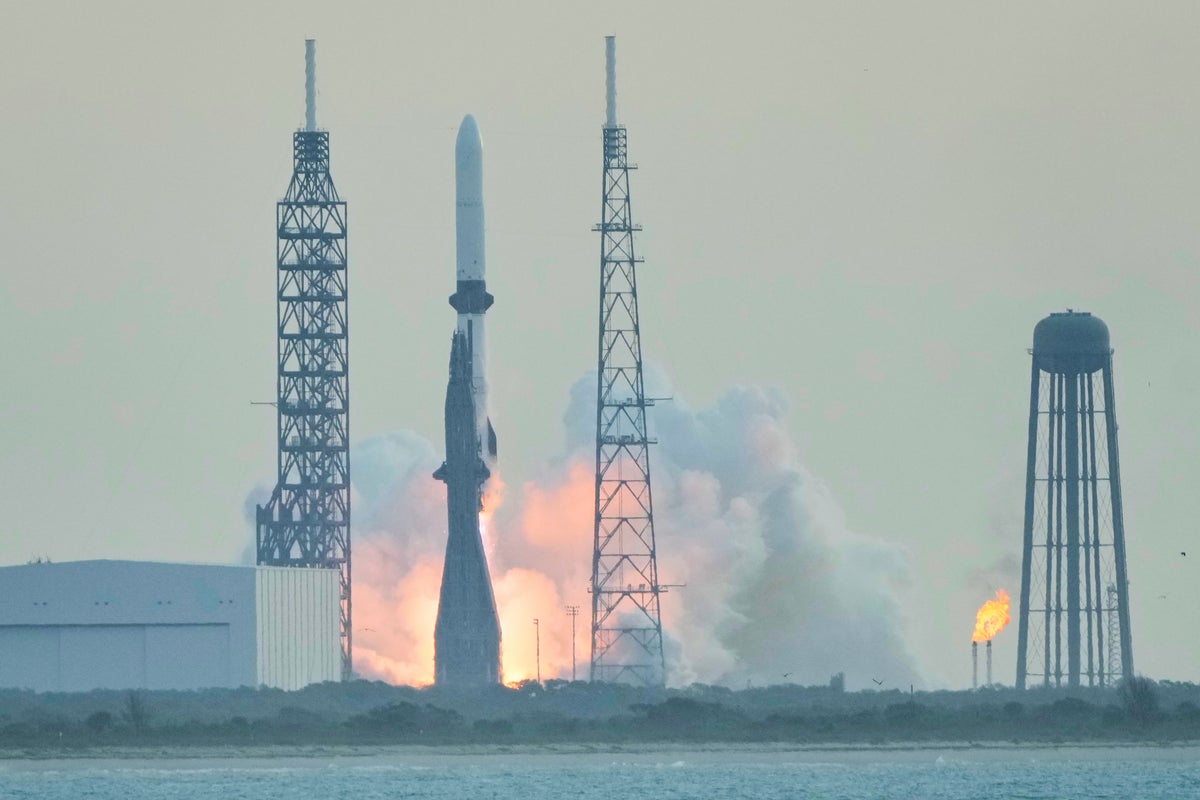 Jeff Bezos’s Blue Origin reveals new stock plan to tackle staff unrest ...