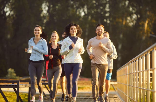 How do I start running as a total beginner? Experts reveal their tips ...