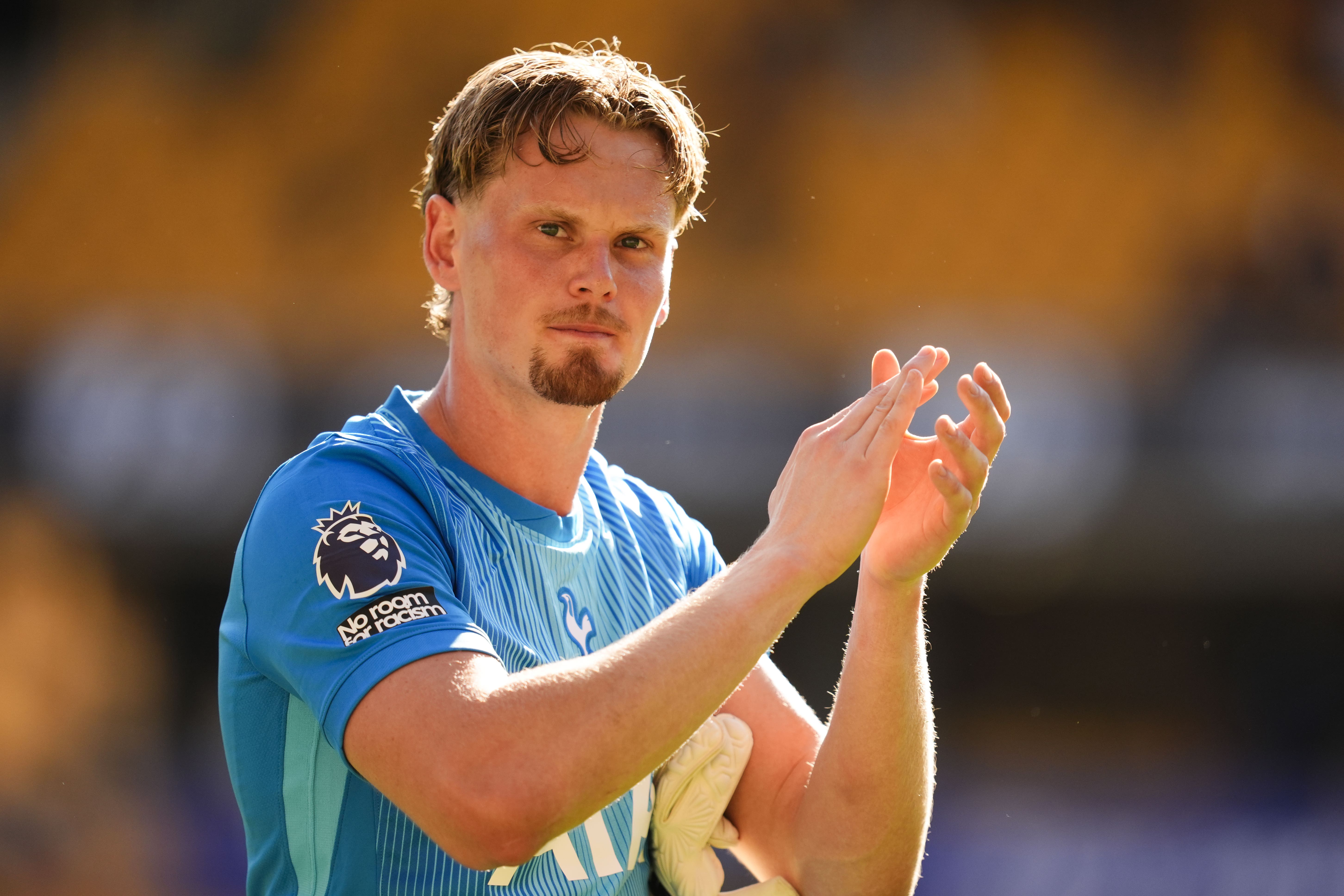 Antonin Kinsky’s vital late save crucial for Tottenham – Roberto De ...
