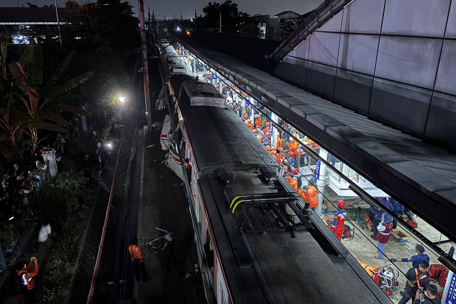 At least 14 dead and dozens injured after crash between two passenger ...