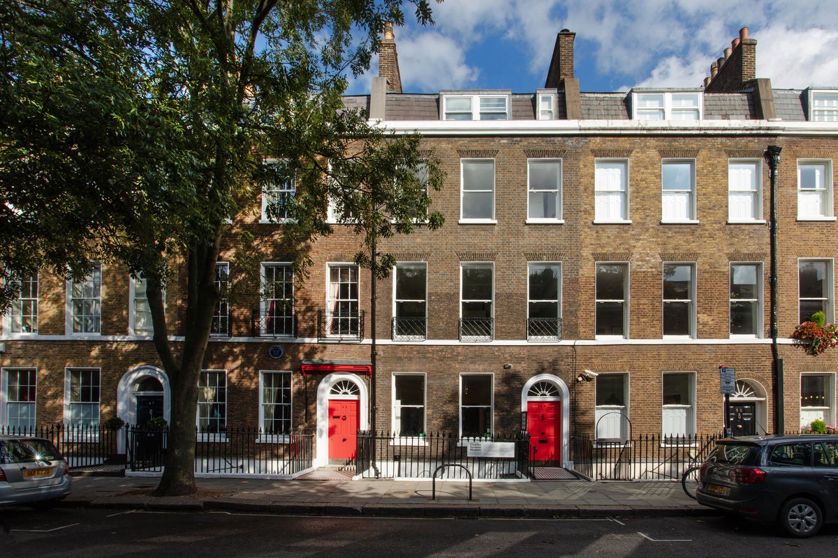 Great-great-great grandson of Charles Dickens to perform reading of ...