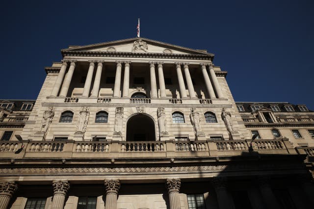 UK interest rates held –but Bank of England warns inflation could surge ...