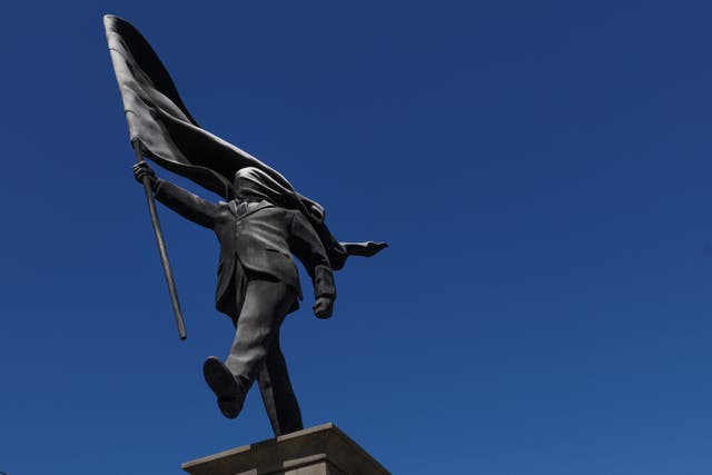 Banksy signature appears on mysterious new London statue | The Independent