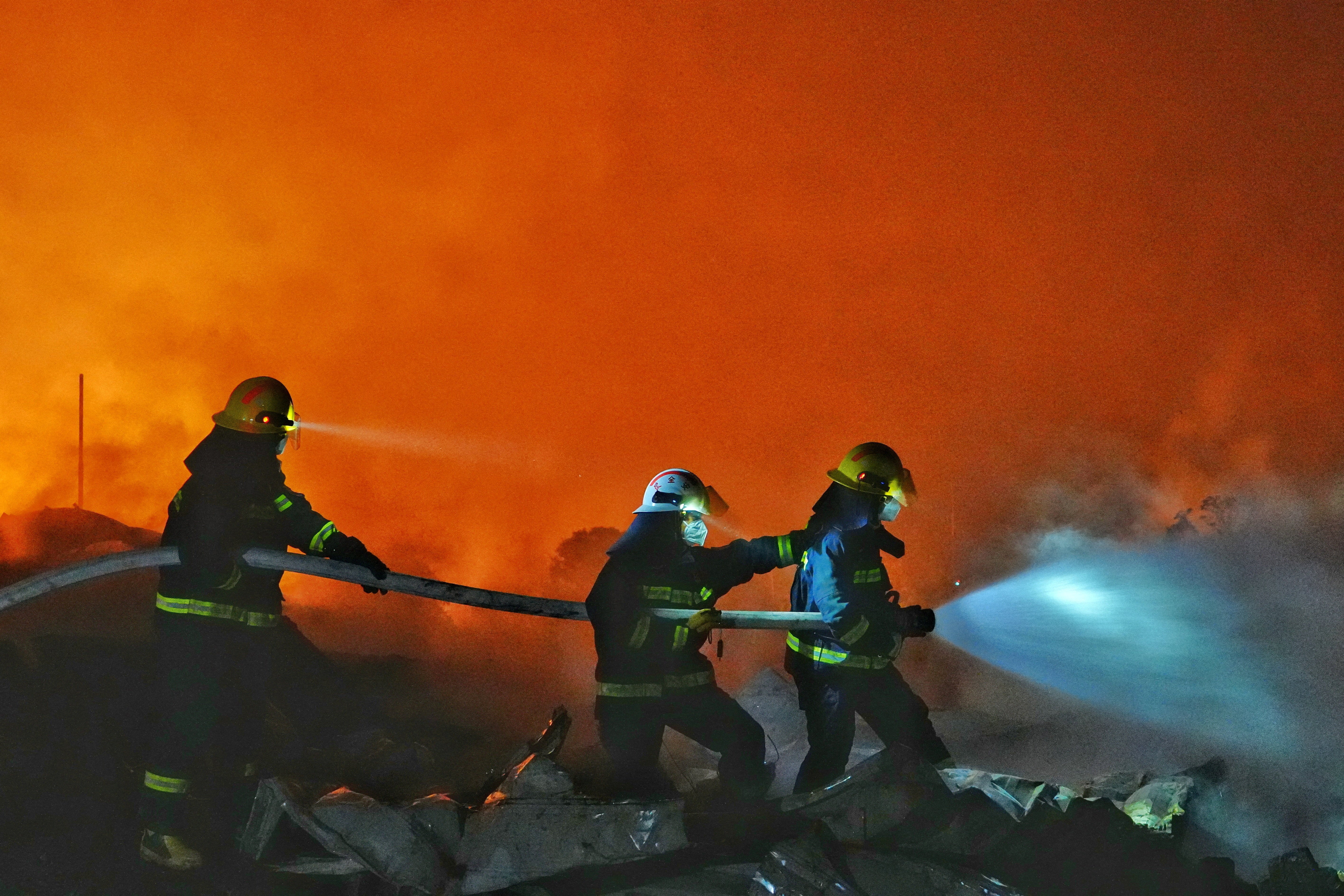 Massive explosion at China fireworks factory kills 26 people | The ...