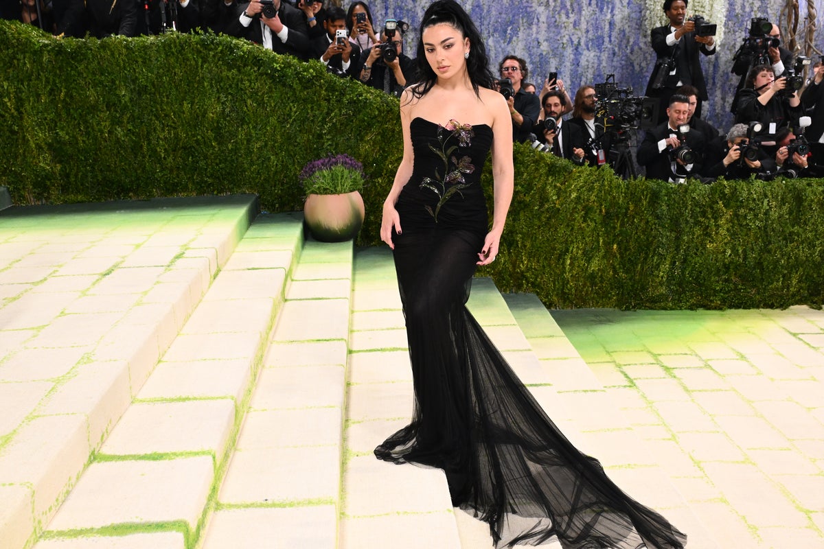 Charli XCX releases surprise new ‘Rock Music’ single | The Independent