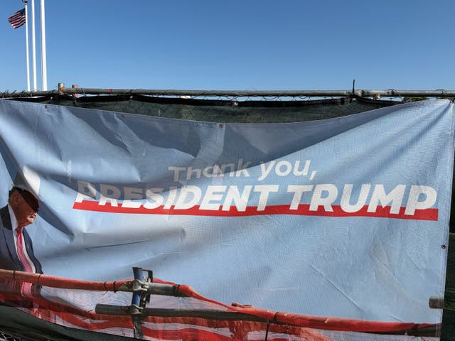 Trump team hangs banners at DC construction sites thanking the ...