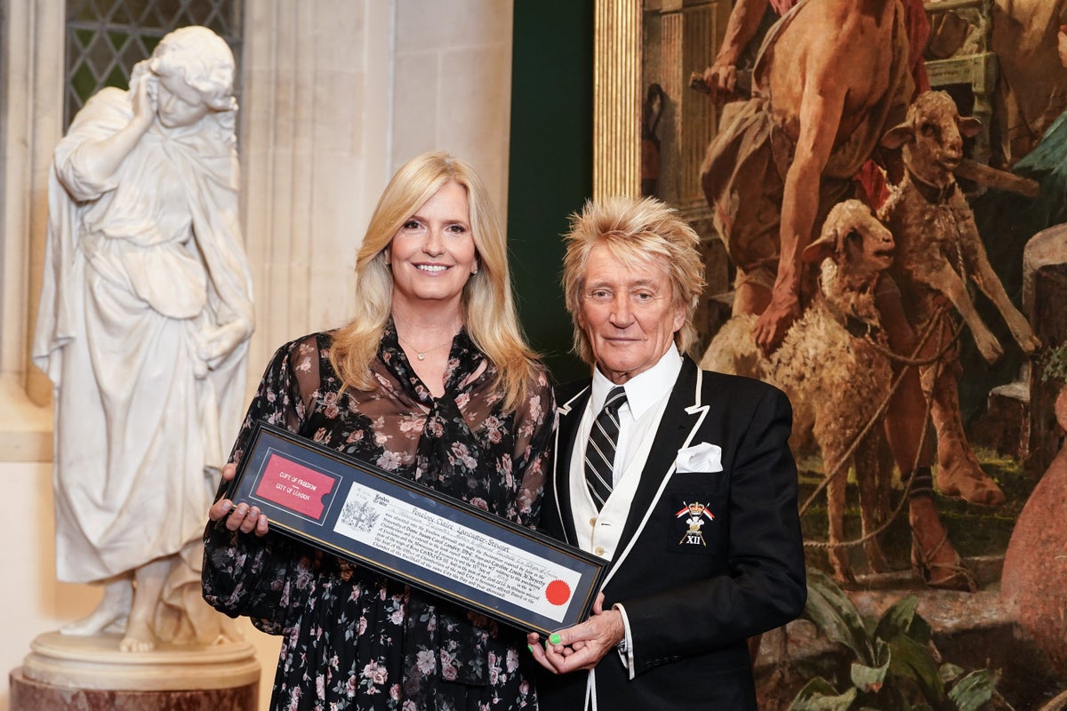 Sir Rod Stewart ‘so proud’ of wife Penny Lancaster receiving freedom of ...