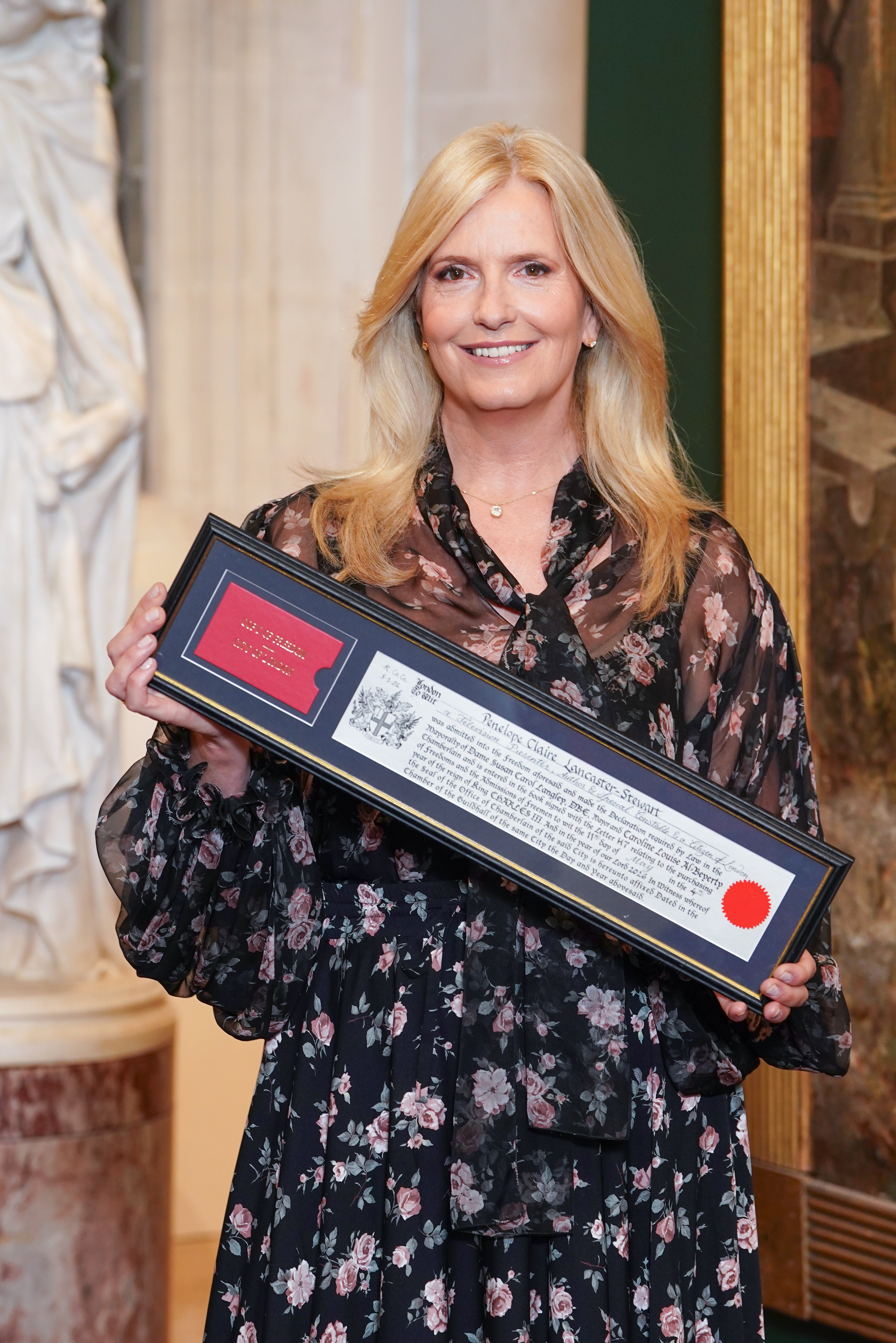 Sir Rod Stewart ‘so proud’ of wife Penny Lancaster receiving freedom of ...