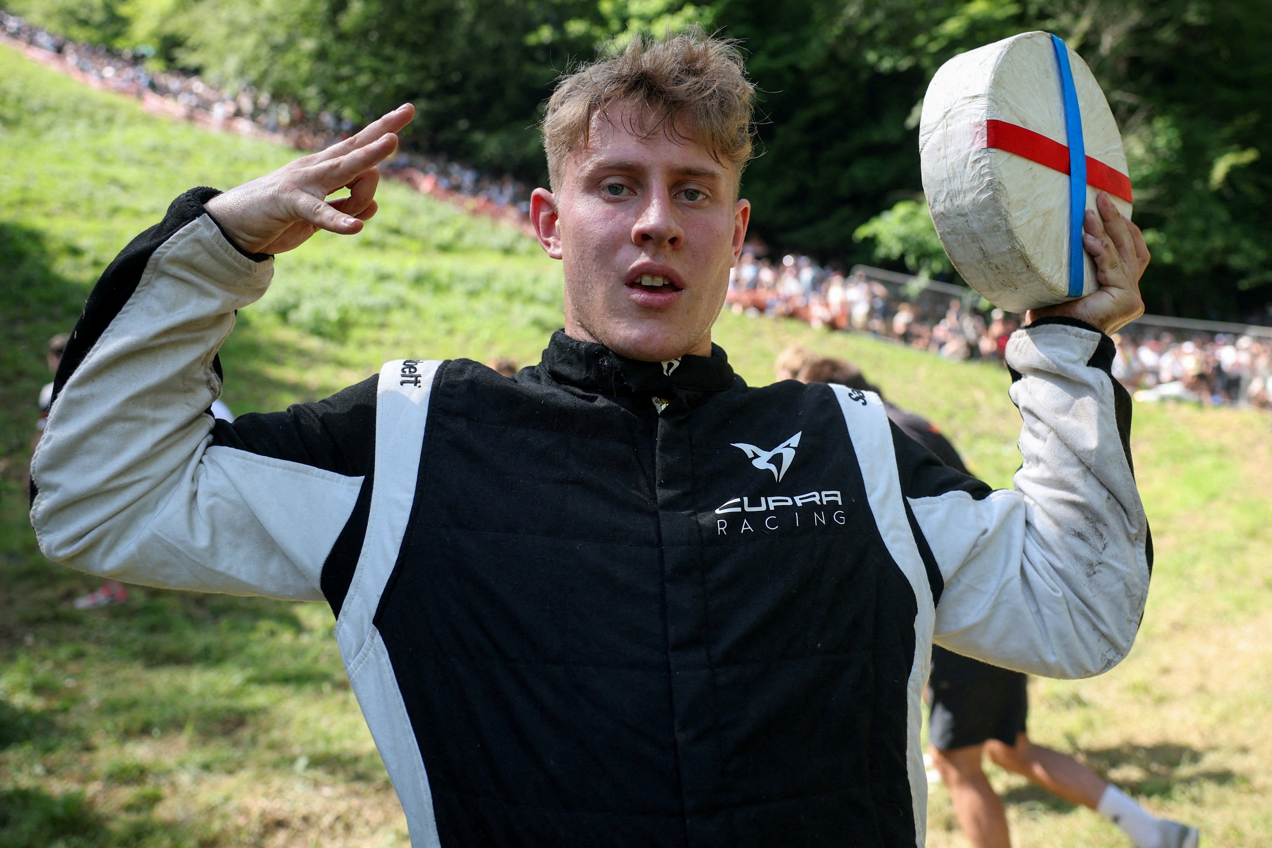 Cheese rolling 2026: German YouTuber beats world record-holder in ...