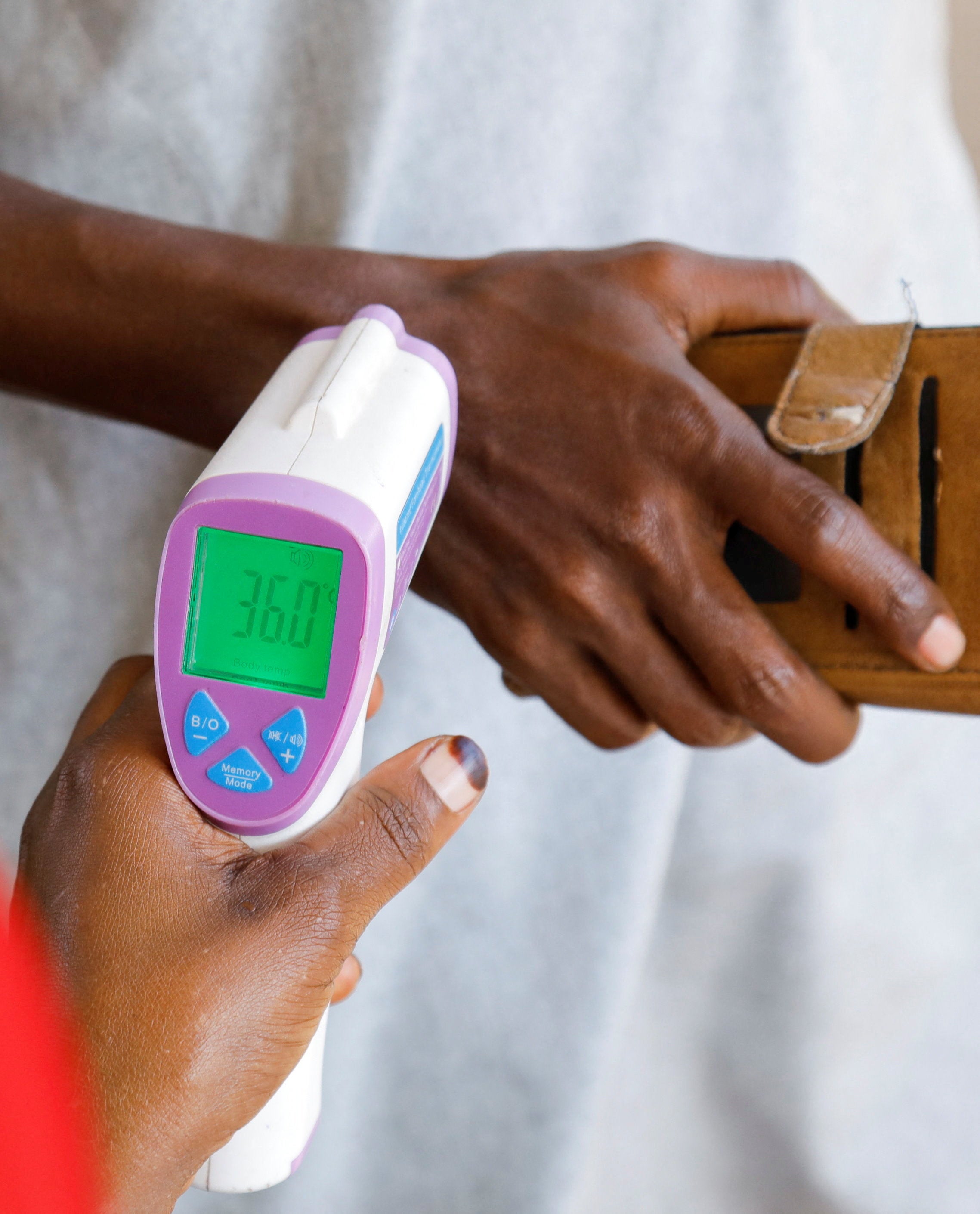 Ebola: Traveller hospitalised in India tests negative for virus | The ...