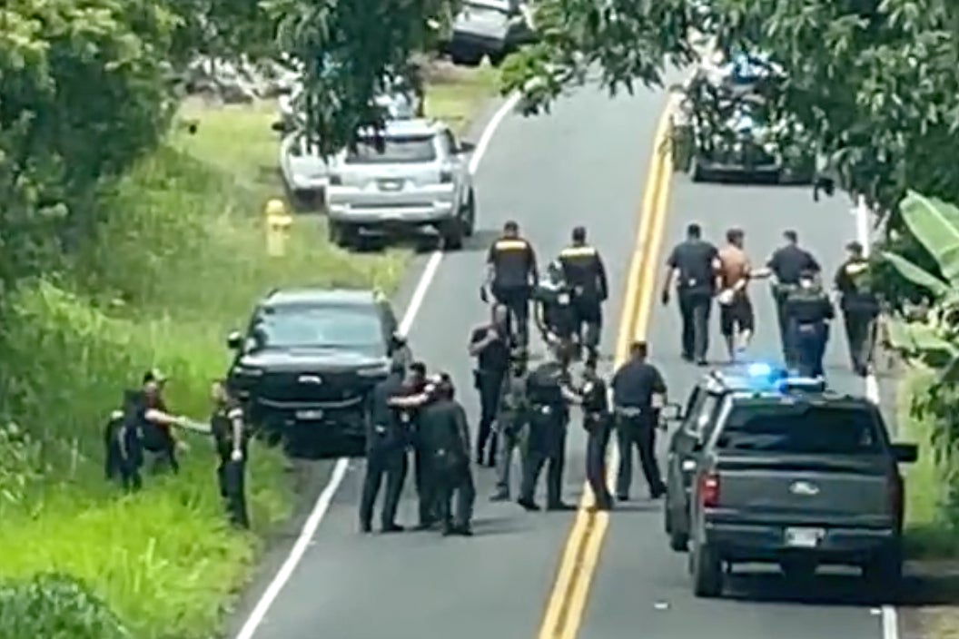 An eclectic, off-grid Hawaii haven, 3 dead men and a suspect caught on ...