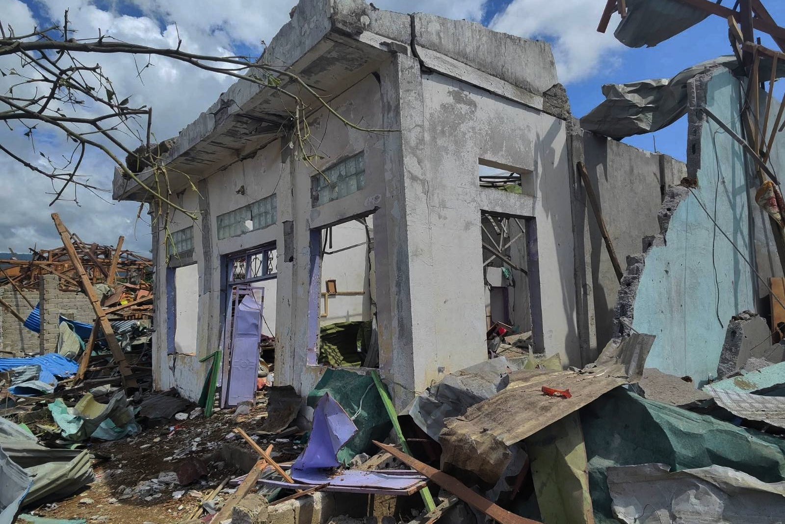 Rescuers say a blast at a building storing explosives in Myanmar has ...