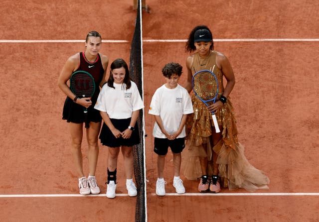 Naomi Osaka reveals latest French Open outfit for night match against ...