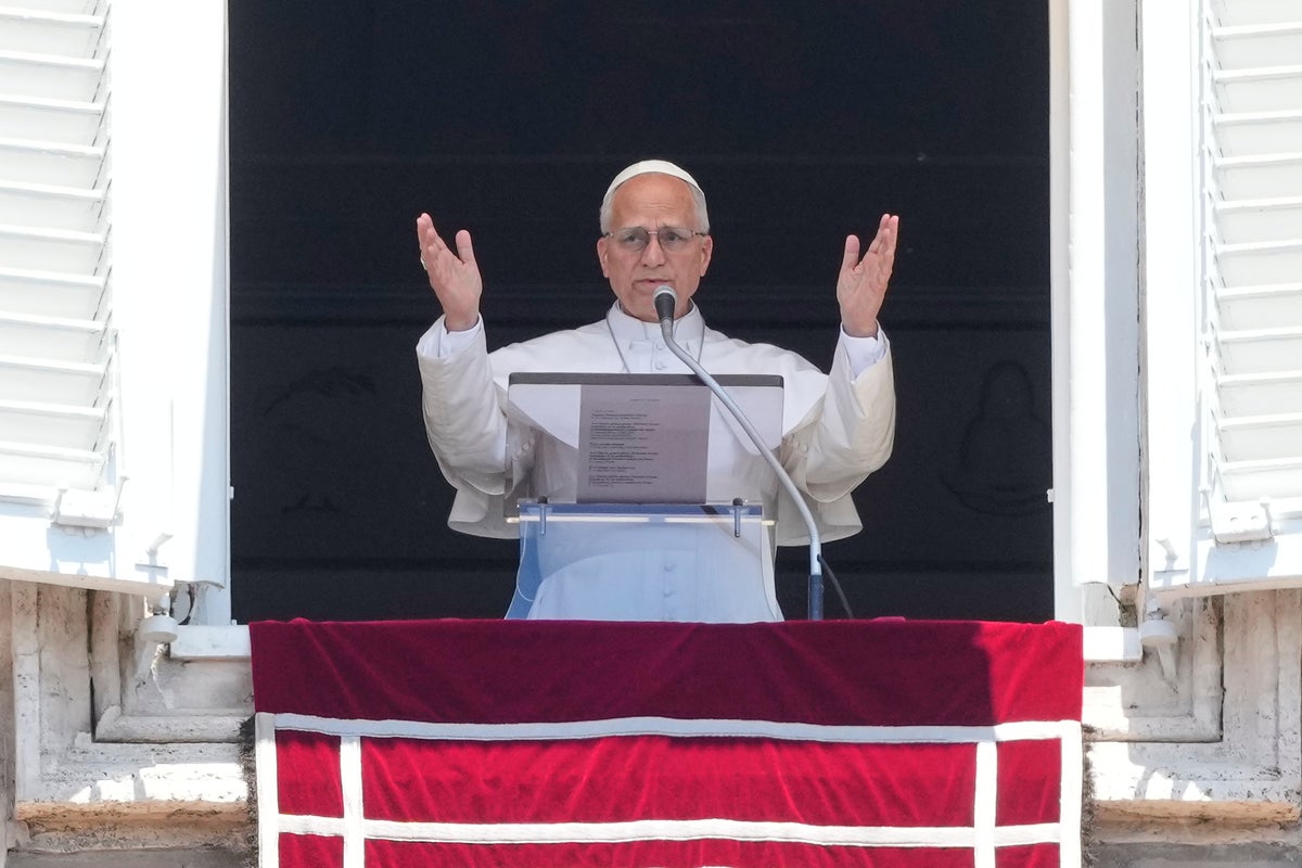 Pope names Mexican-American broadcasting executive to…