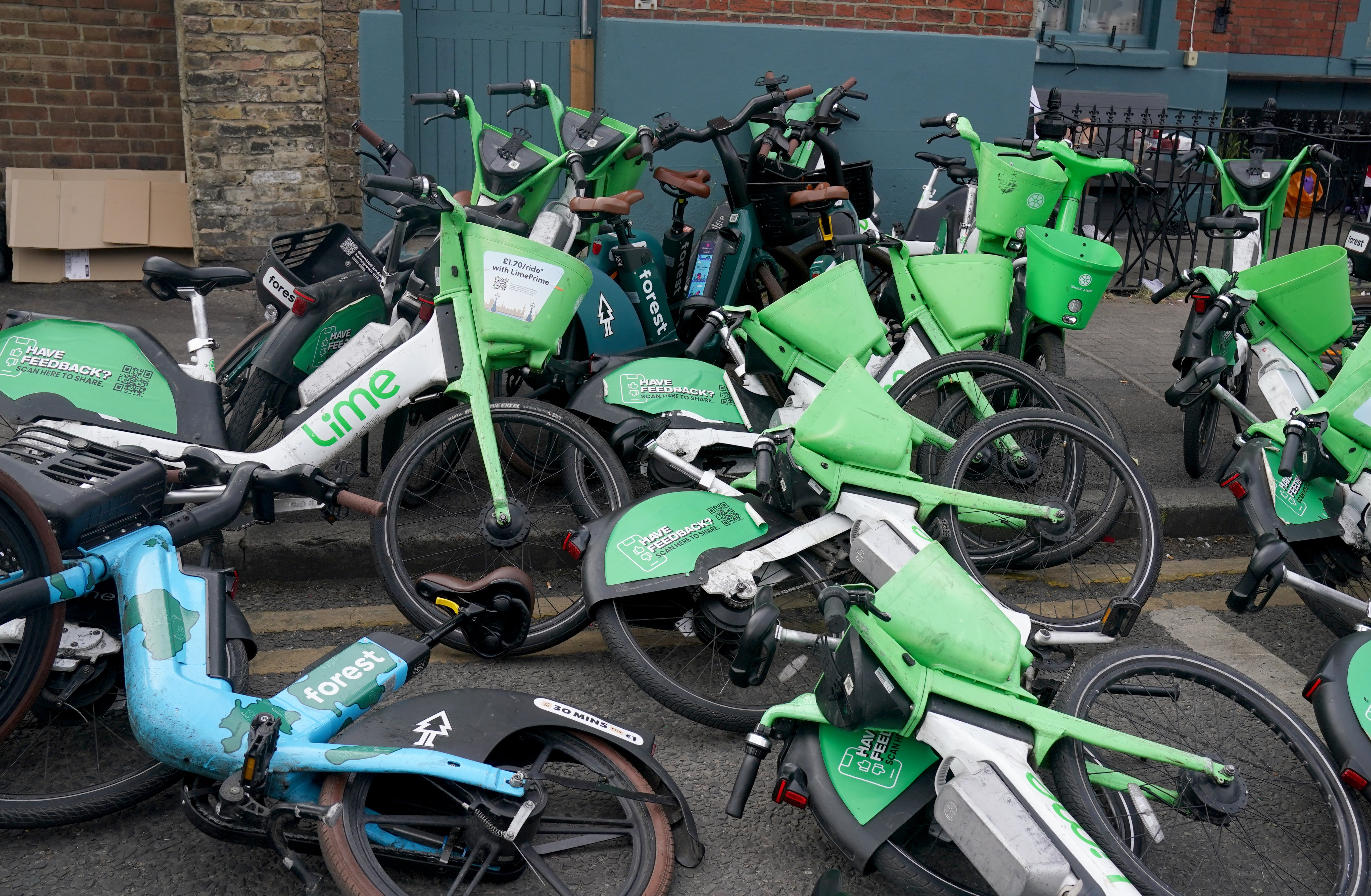 London council confiscates 2,500 rental e-bikes in crackdown on bad ...