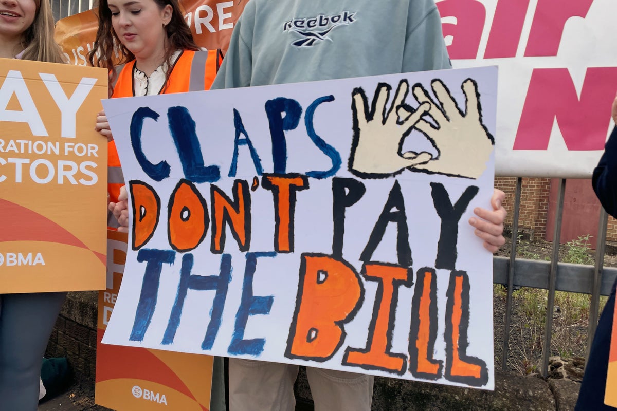Doctors in Northern Ireland set for two days of strike action over pay ...