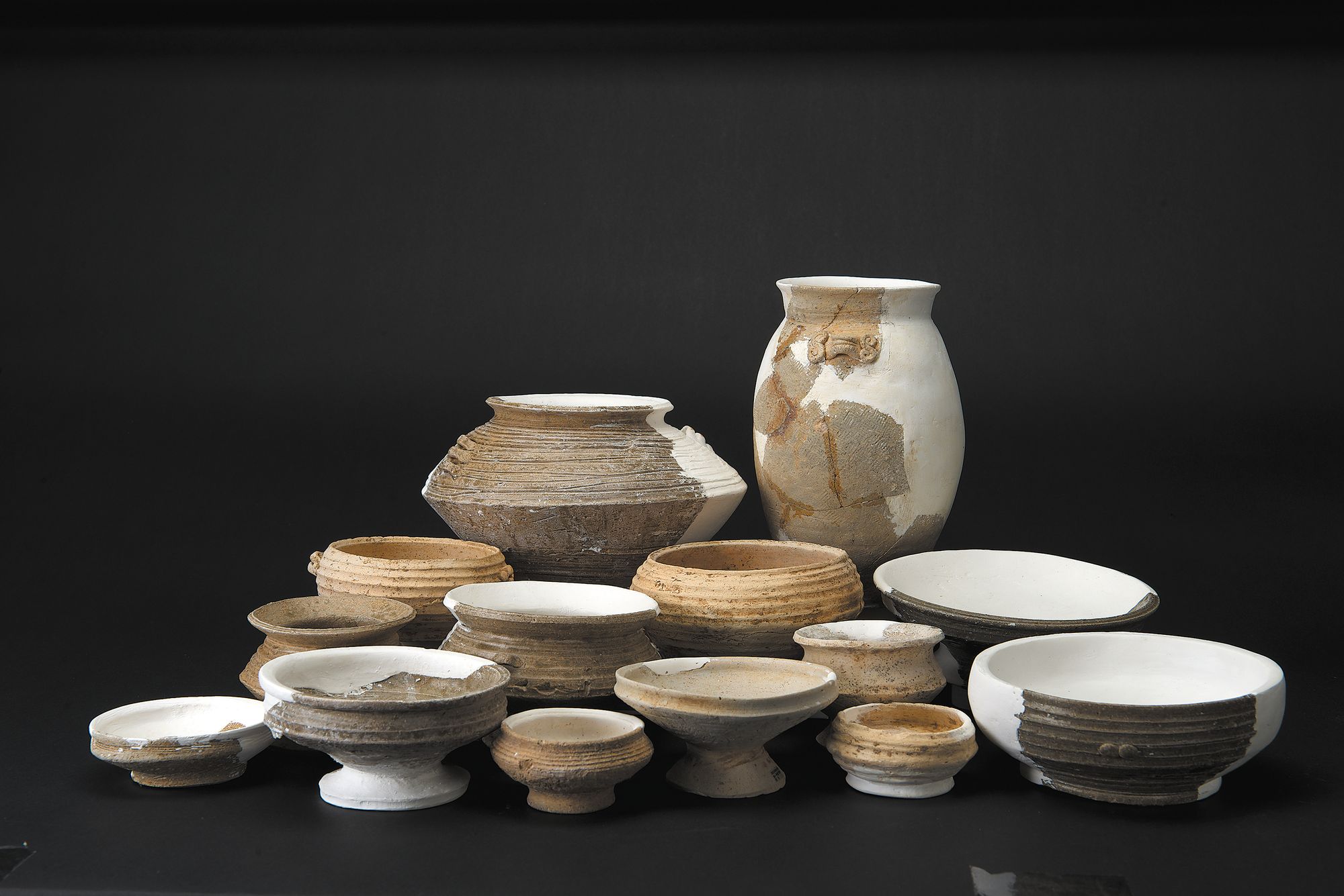 Buried fires crack a porcelain mystery | The Independent