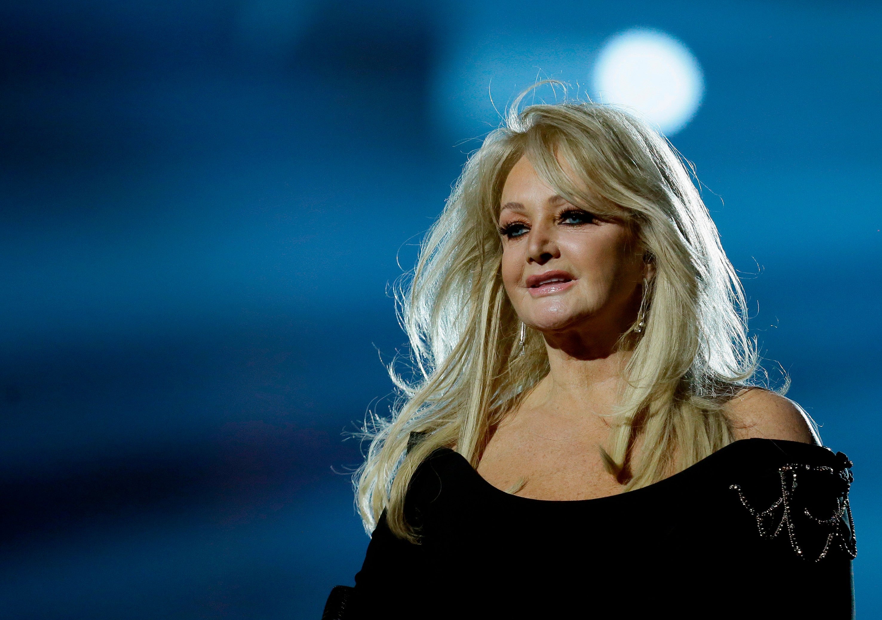 Singer Bonnie Tyler out of coma but in intensive care after emergency ...