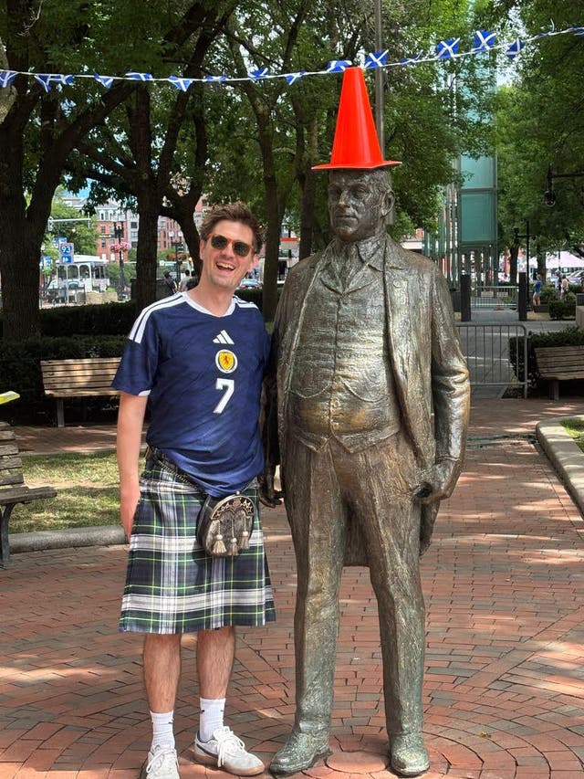 The story behind the best World Cup song of the summer, JJ Bull’s ...