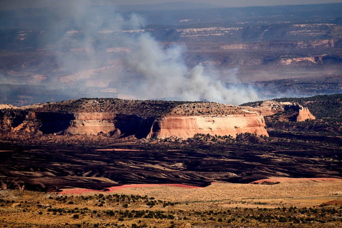 3 firefighters killed in blazes along Colorado-Utah border are ...