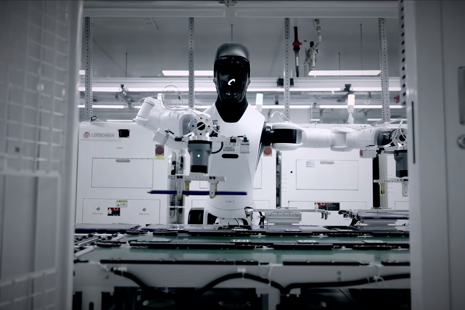 Chinese robot completes six-day factory shift with 99% success rate ...