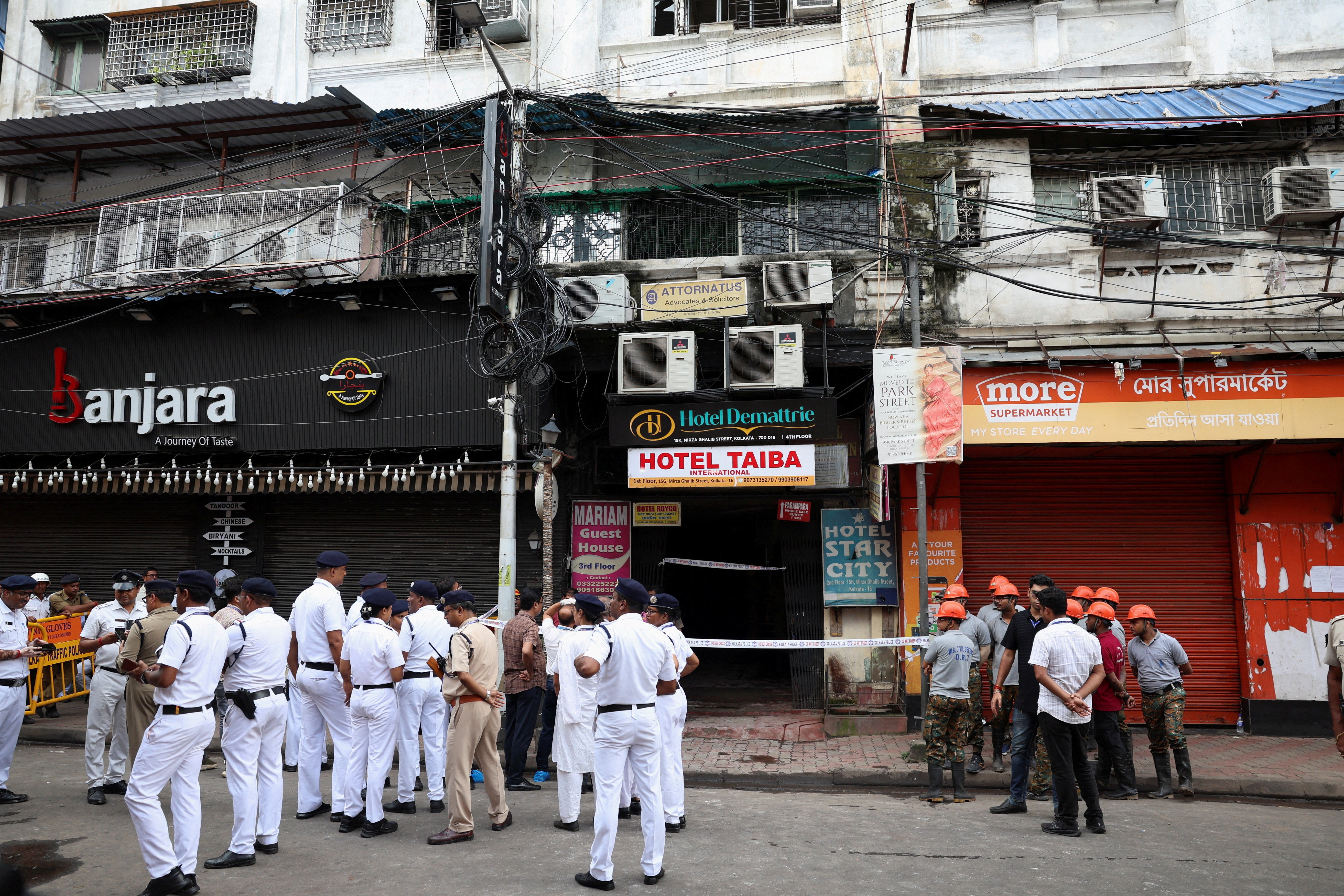Child among nine foreign nationals killed in Kolkata as fire burns down ...