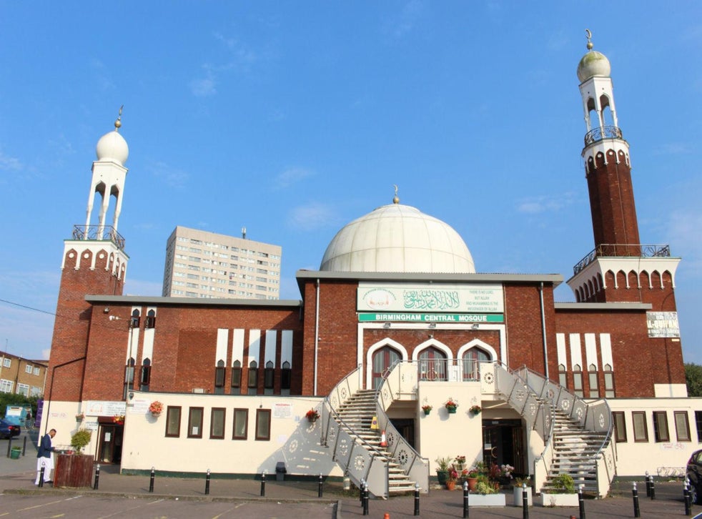 Birmingham Central Mosque has set up a permanent food bank to help the ...