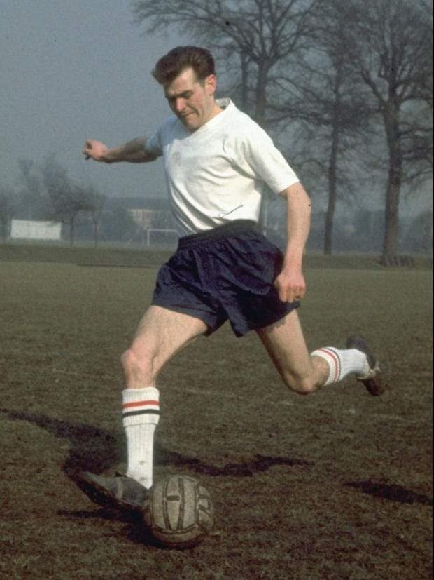 John Connelly: Winger who won the league with Burnley and Manchester ...