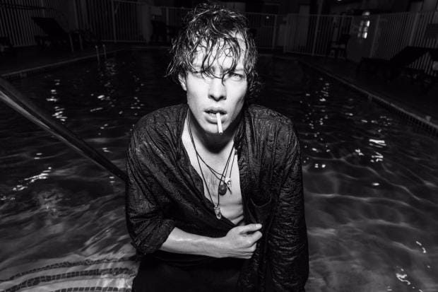 Barns Courtney reveals new track 'Sinners' co-written with Carl Barat ...