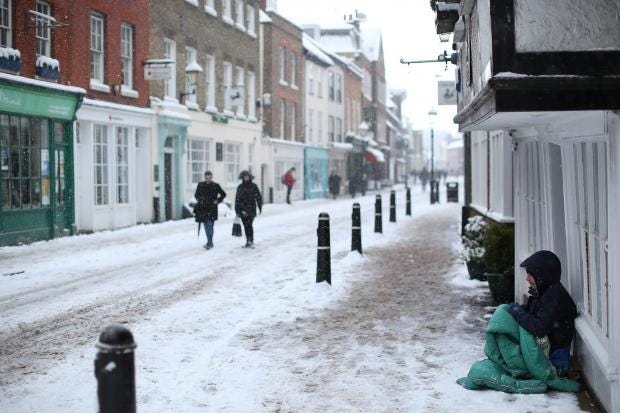 How to help homeless people sleeping rough in freezing…