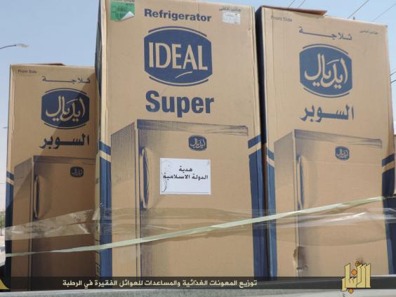 Islamic State: Propaganda photos claim to show Isis militants ...