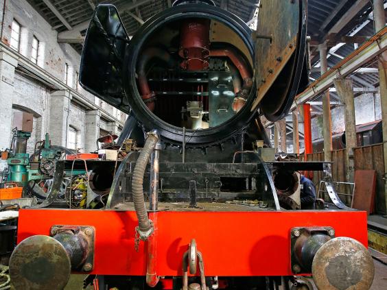 Flying Scotsman: Iconic steam locomotive prepares to…