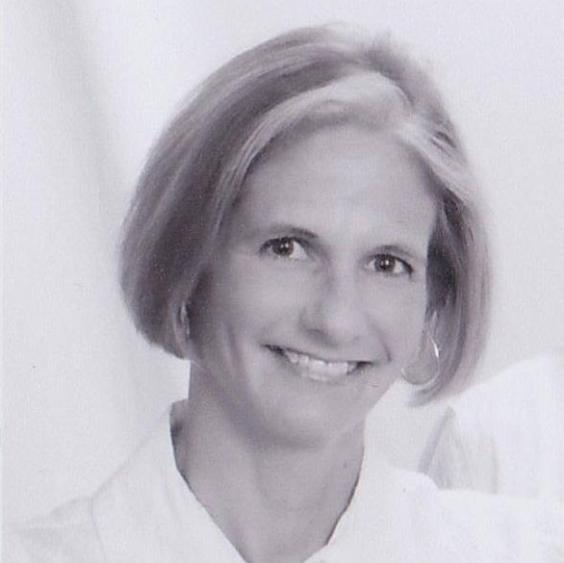 Man's pictures of murdered girlfriend were on Facebook…