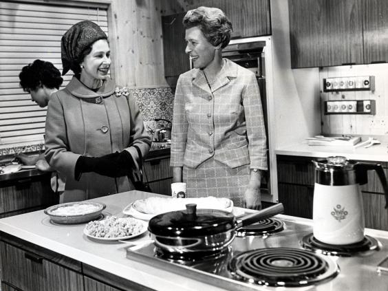 Zena Skinner: TV chef and author who was a household name in the ...
