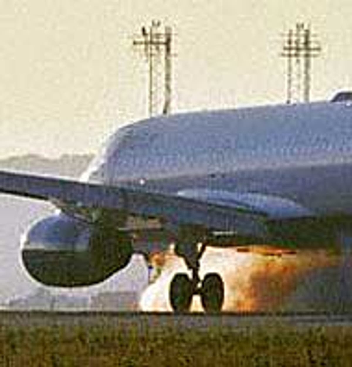 Fiery drama as jet lands with front wheels turned sideways | The ...