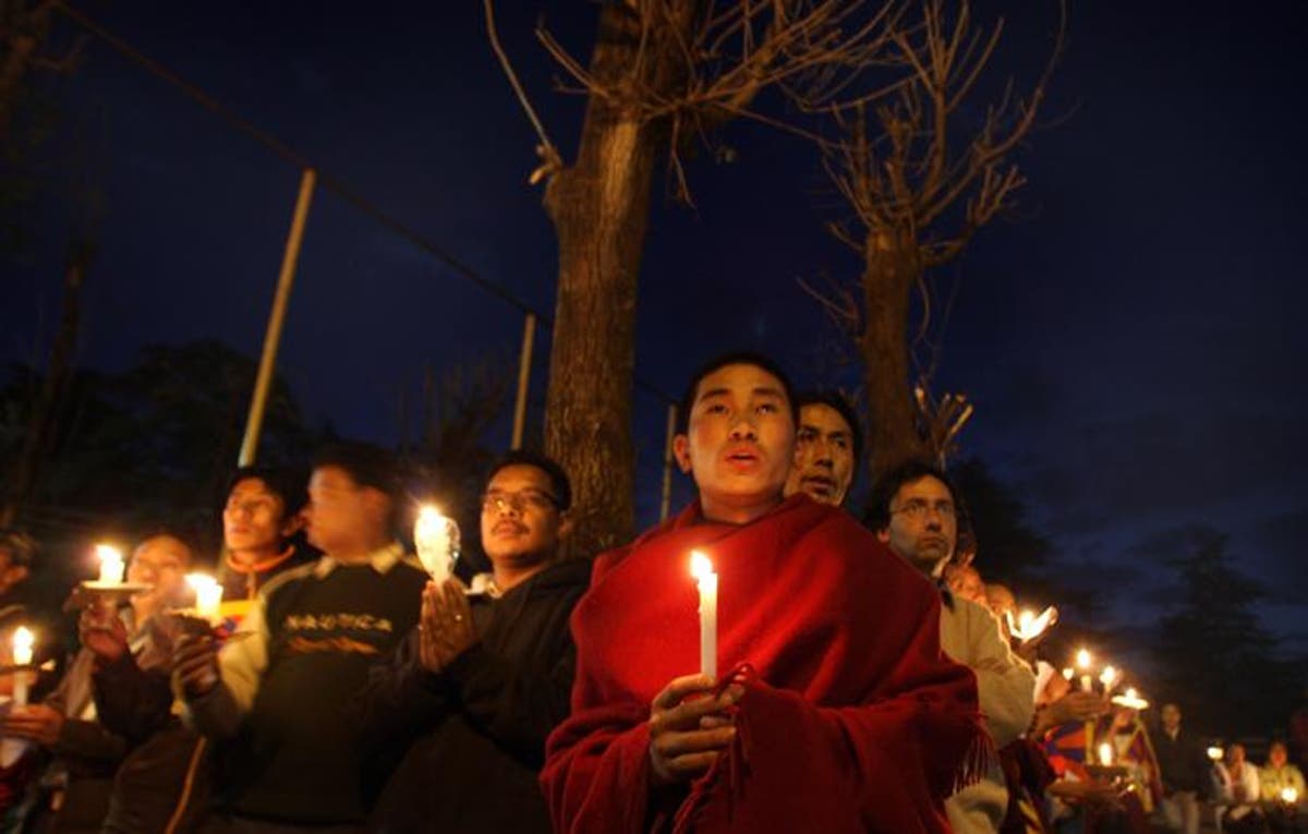 China clamps down on unrest as riots spread across Tibet | The ...