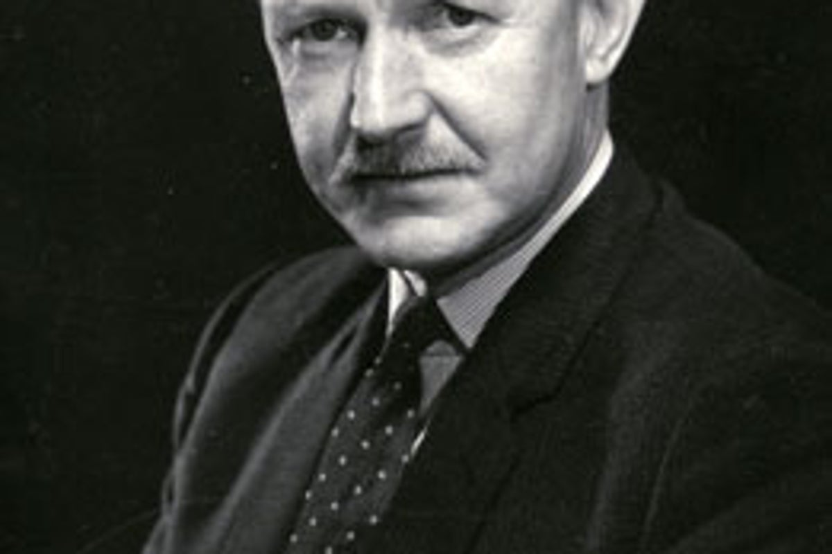 Thomas Tuohy: Windscale manager who doused the flames of the 1957 fire ...