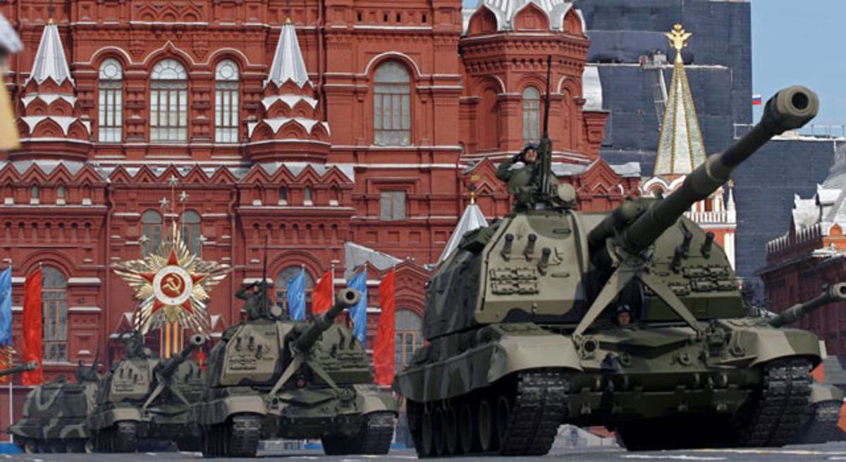 Tanks return to Red Square as Russia flaunts military might | The ...