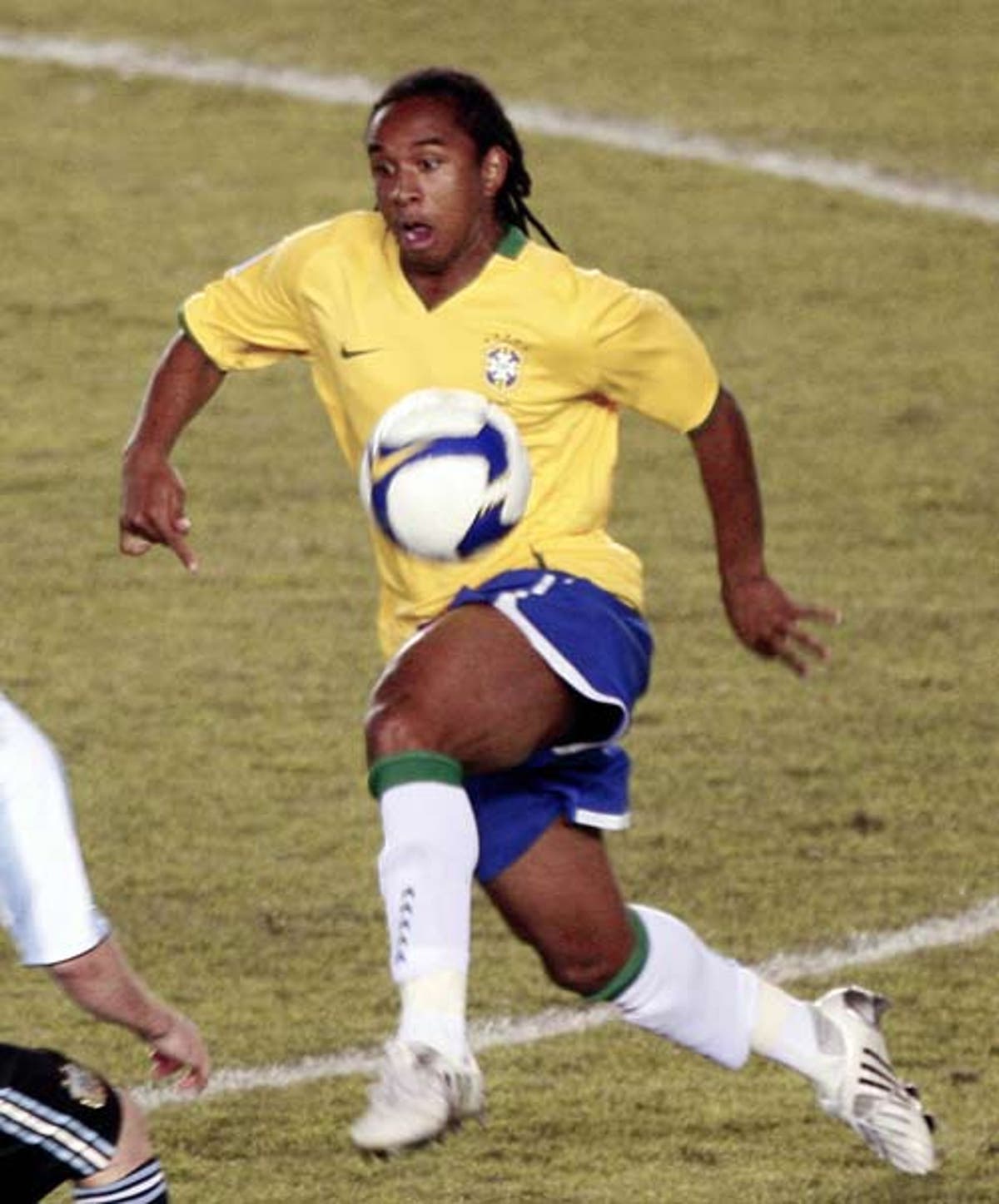 Brazil play down the nature of Anderson's knee injury | The Independent ...