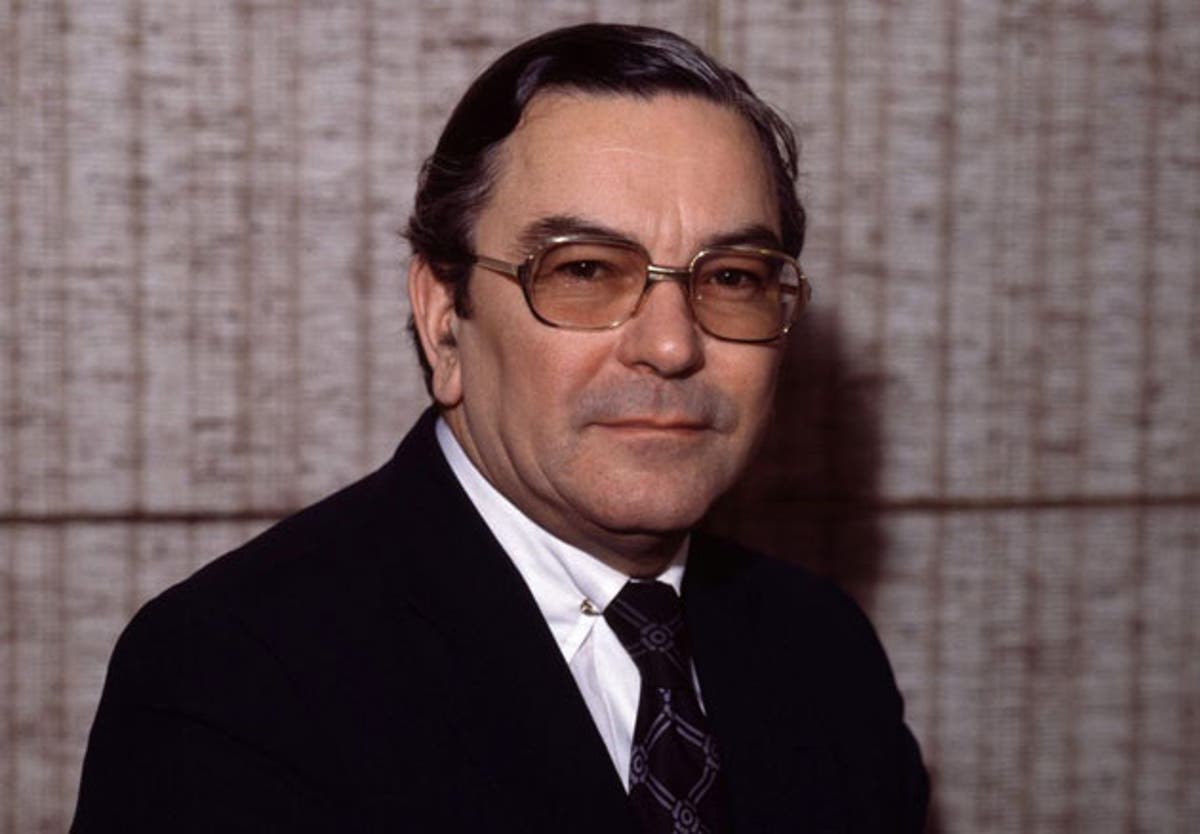 Sir Richard Morris: Industrialist who took charge of the Great Man-Made ...