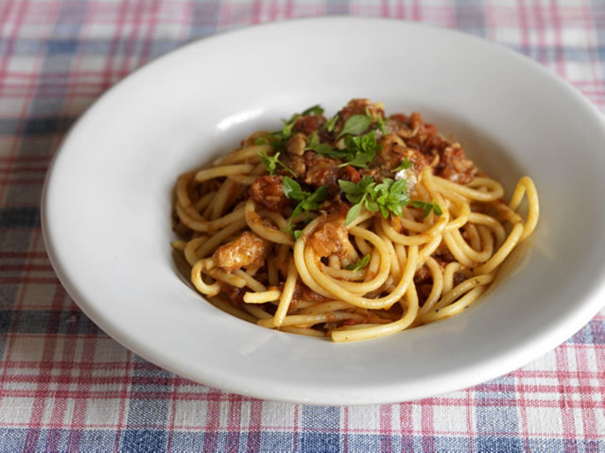 Spaghetti with sardines, chilli and tomatoes | The Independent | The ...
