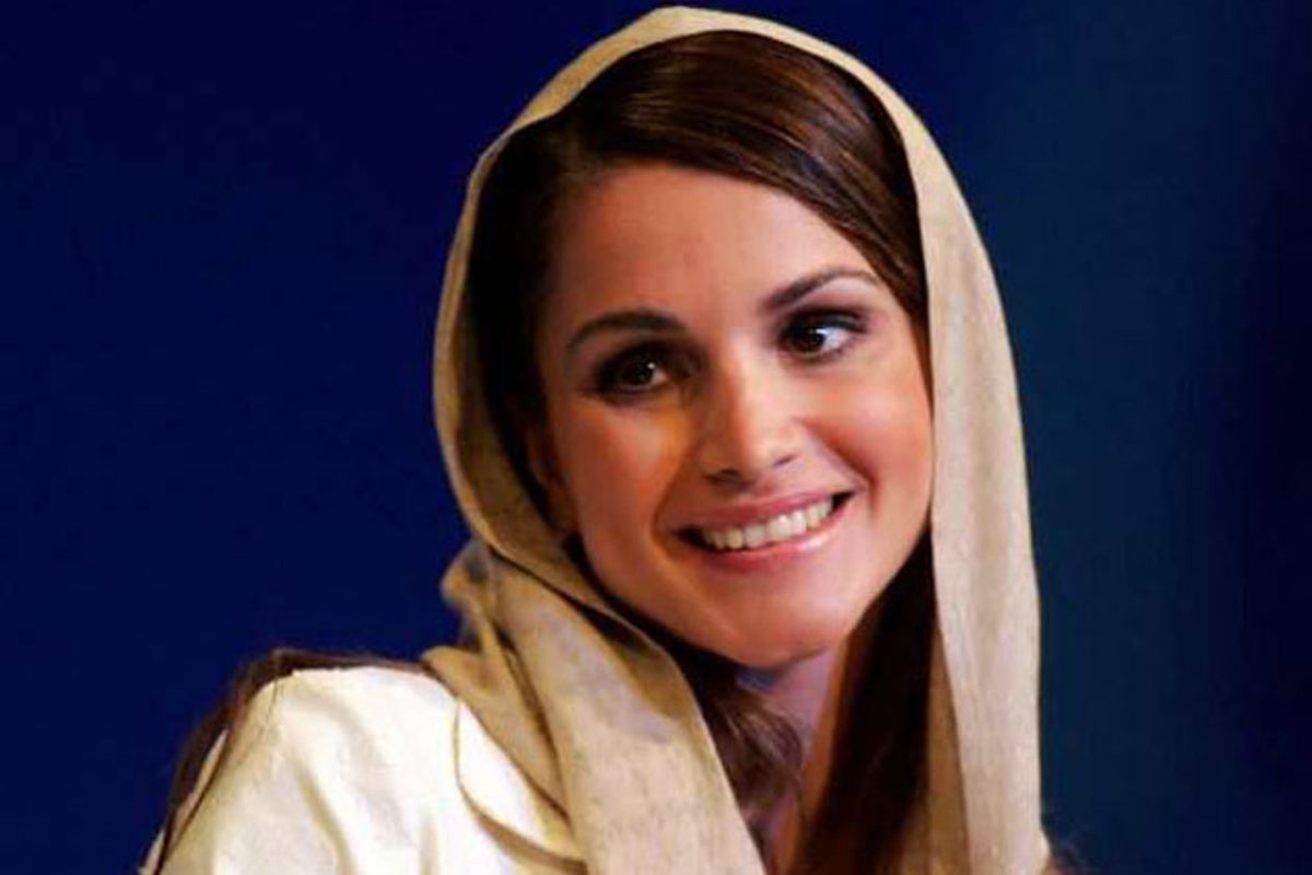 Queen Rania of Jordan commissions Aylan Kurdi cartoon in response to ...