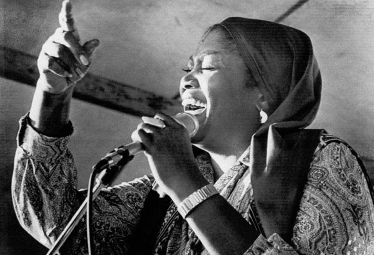 Odetta: Inspirational singer of American folk music who lent her voice ...